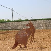 China Opossum Shape Corten Steel Garden Metal Decorations With Low Maintenance for sale