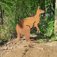 China Custom Design Opossum Shape Outdoor Metal Garden Decor Accessories for sale
