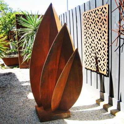 China Modern Corten Steel Sculpture Welded Statue Customized Size for sale