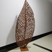 China Metal Leaf Polishing Corten Steel Sculpture Wooden Crate for sale
