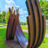 China Iso 9001 Certified Large Rusted Metal Garden Sculptures For Outdoor for sale