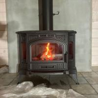 China Cast Iron Stove Cast Iron Outdoor Fireplace Antique Small Cast Iron Stove for sale