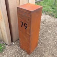 China Modern Large Outdoor Weathered Steel Garden Sculpture Mailbox And Post for sale