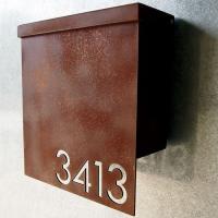 China OEM ODM Rusted Steel Garden Sculpture Outdoor Friendly Metal Tree Letter Box for sale