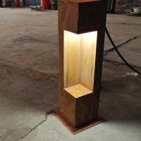 China Customized Voltage LED Garden Bollard Lights Powered By Electricity Or Solar for sale