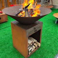 China Outdoor Smoker Removable Ash Catcher Steel BBQ Grill 800mm Diameter Cooking Plate for sale