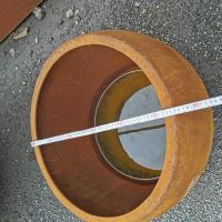 China Gardening In Raised Beds Customized Round Corten Steel Planter Boxes Growing Vegetables for sale