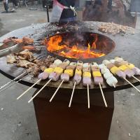 China Customized Rusted Corten Cooking Outdoor Bbq Outdoor Kitchen Bbq Grills With Removable Ash Catcher for sale