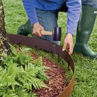 China 1.6mm Core Edge Flexible Steel Lawn Edging Corten SGS Garden Metal Ornaments for sale