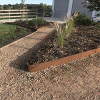 China 1.6mm Core Edge Flexible Steel Lawn Edging Corten SGS Garden Metal Ornaments for sale