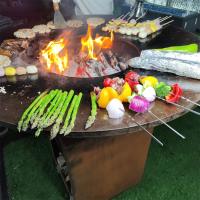 China Garden Charcoal ISO9001 Steel BBQ Grill Corten D 1000mm For 40 People for sale