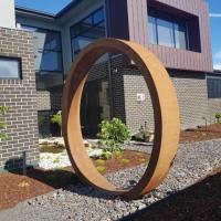 China D 2200mm Corten Steel Sculpture ISO9001 Corten Steel Moon Gate for sale