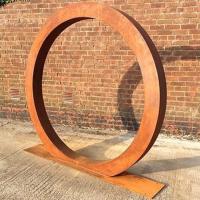 China ISO9001 Garden Moon Gate 3.9ft Corten Steel Artist Decorative for sale