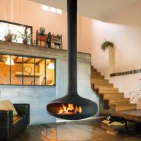 China Carbon Steel OEM Suspended Wood Stove 80m2 Hanging Log Burner for sale