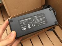 China Desktop Type Switching AC Adapter with 12V 10amp Output Current and DC Output Type for sale