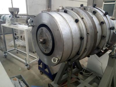 China Fully Automatic PE Single Screw Extruder Line / Production Line Plastic Pipe Making for sale