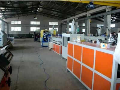 China PVC Fiber Reinforced Soft Plastic Pipe Extrusion Line 380V 50HZ 1 Year Warranty for sale