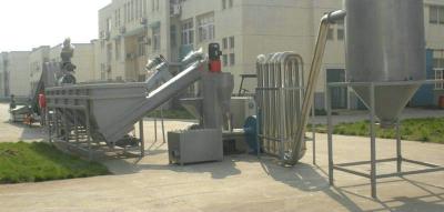 China PET Bottle Washing Recycling Machine 300-2000kg/h Capacity with 380V/50HZ Power System for sale