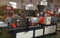 China Recycled Plastic Granules Machine PET Twin Screw Wasted Flakes Extruder for sale