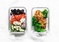 China 300ML Square Glass Food Storage Containers BPA Free With Airtight Lids for sale