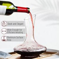China Transparent Glass Wine Decanter Drinking Hand Blown Wine Carafe for sale