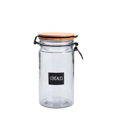 China Empty Seasoning Glass Containers 1L Large Glass Jars With Bamboo Lids for sale