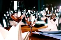 China Personalized Wedding Wine Glass 420ML Crystal Clear Wine Glasses for sale