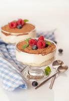 China Versatile Reusable Glass Yogurt Jars For Pudding 100ML Capacity for sale