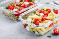 China Versatile Glass Round Containers With Lids Airtight Food Storage Glass Jars FDA for sale