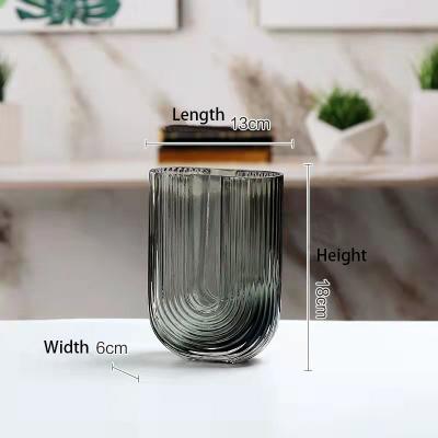 China 18cm Style Glass Vase The Perfect Addition to Your Modern Glass Collection for Living Room Bedroom Home Decor for sale