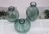 China H12cm Elegant Green Glass Vase Tiny Centerpiece for Single Flower Arrangements Mini Home Decor for sale