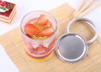 China Embossed Clear Wide Mouth Pint Jars For Beverage Jam SGS Certification for sale