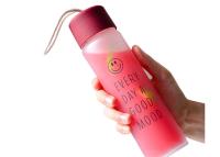 China Slim Unbreakable Glass Water Bottle Heat Resistant 400ML With Portable Drawstring for sale