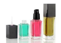 China Square Clear Round Cosmetic Glass Bottles 30ml Makeup Foundation Bottles for sale
