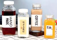 China Square Clear Glass Beverage Bottles 500ml Custom Label With Plastic Screw Lid for sale