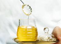 China Clear Honey Packaging Containers With Stir Bar Household Honey Bottle for sale