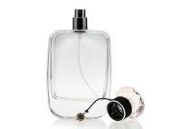 China 100ml Cosmetic Glass Bottles Bayonet Spray Perfume Bottle Cosmetic Packing for sale