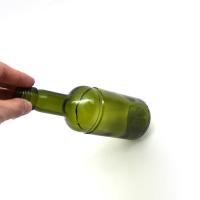 China Anti Shock Screw Top Glass Wine Bottles for sale