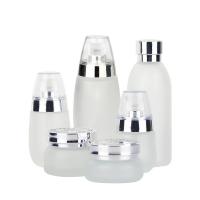 China Customized Logo Cosmetic Packaging Empty Glass Jars for sale