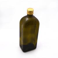 China 17oz BPA Free LFGB 1025ml Square Olive Oil Bottle for sale