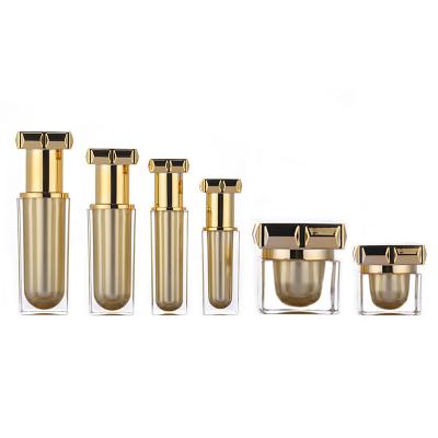 China 120ml Essential Oil Gold Deluxe Cosmetic Glass Bottles for sale