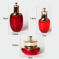 China Screw Cap 25ml 150ml Crystal Cosmetic Glass Bottles for sale