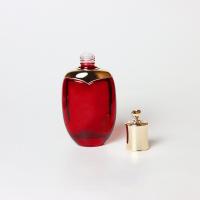 China Screw Cap 25ml 150ml Crystal Cosmetic Glass Bottles for sale