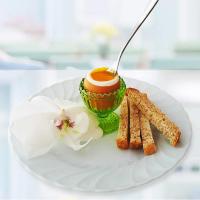 China SGS Custom Eco Friendly 88ml Breakfast Glass Egg Cup for sale
