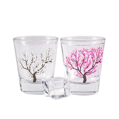 China Restaurant Lead Free Cold Color Changing Sakura Cup 100ml for sale