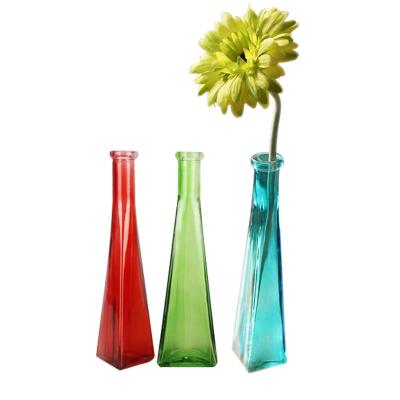 China Artificial Flower Infinity Vases Polished Crystal Glass Vases for sale