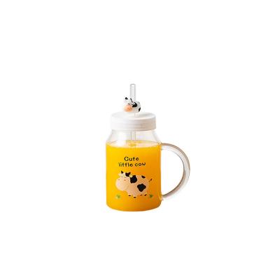 China Heat Resistant Transparent 560ml Milk Juice Glass Bottle With Straw for sale
