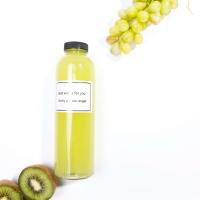 China Thin Body Glass Drink Bottles Glass Juice Bottles 500ml 16oz With Screw Lids for sale