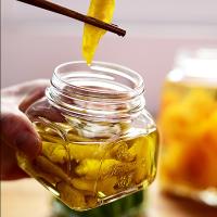 China 500ml 1000ml Food Grade Glass Pickle Jar Eco Friendly 17.2cm Height for sale