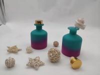 China Colored Cosmetic Glass Bottles Shockproof Aroma Reed Diffuser Bottle for sale